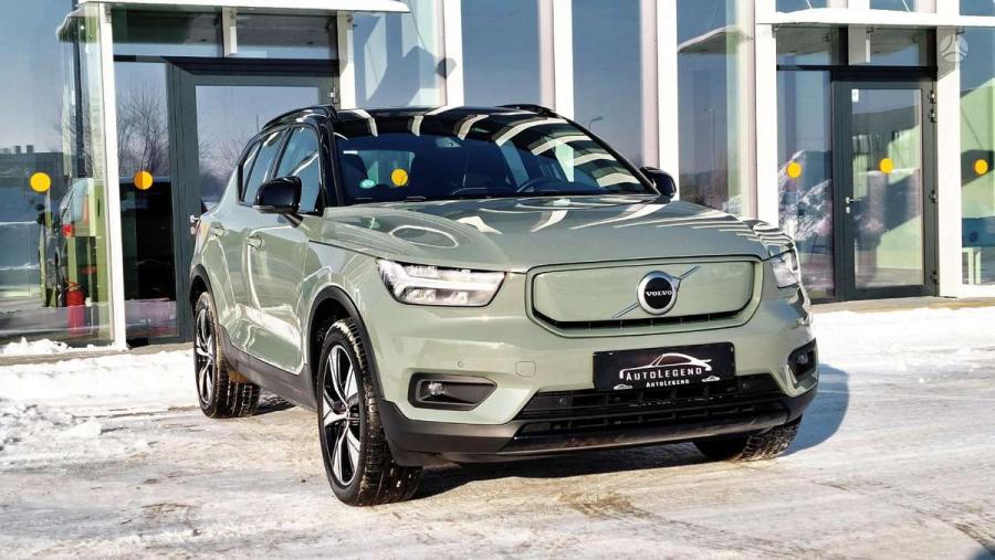 Zaļš Volvo XC40 2020 Viļņa, ar dzinēja tilpumu 0.00 L un nobraukumu 170 tūkst. km par 20990 €, foto 2 vietnē AUTOMOTO.COM.LV
