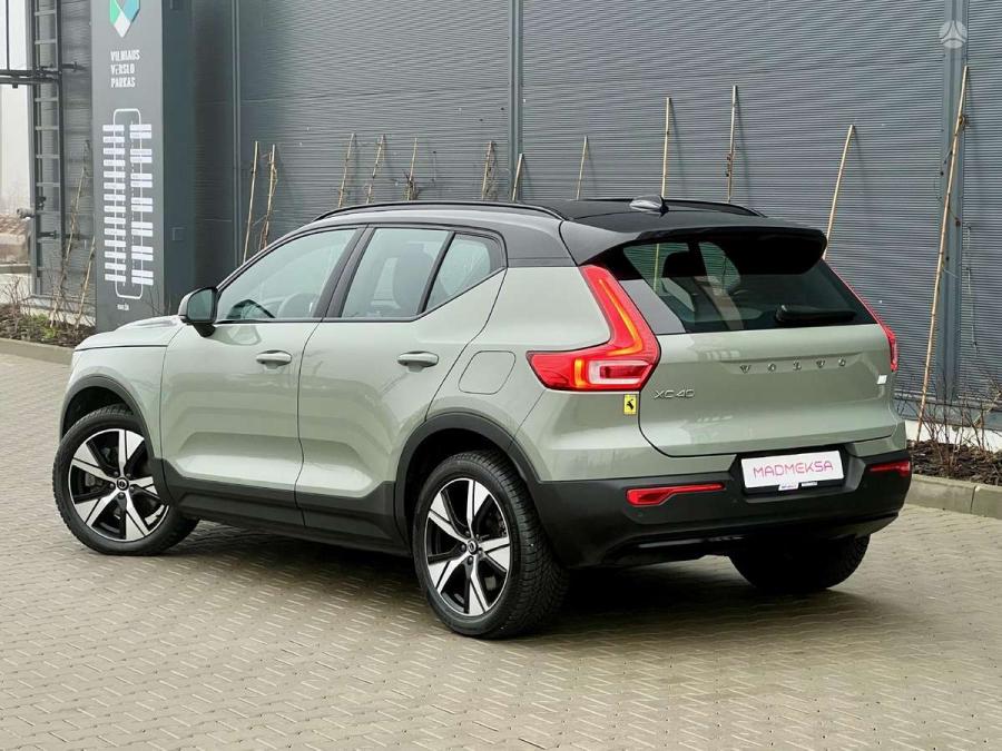 Green Volvo XC40 2021 in Vilnius, with an engine capacity of 0.00 L and mileage of 197 thousand km for 20750 €, photo 2 on AUTOMOTO.COM.LV