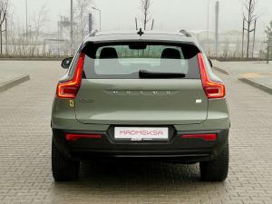 Green Volvo XC40 2021 in Vilnius, with an engine capacity of 0.00 L and mileage of 197 thousand km for 20750 €, photo 12 on AUTOMOTO.COM.LV