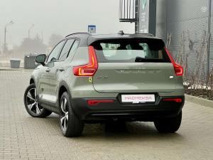 Green Volvo XC40 2021 in Vilnius, with an engine capacity of 0.00 L and mileage of 197 thousand km for 20750 €, photo 18 on AUTOMOTO.COM.LV