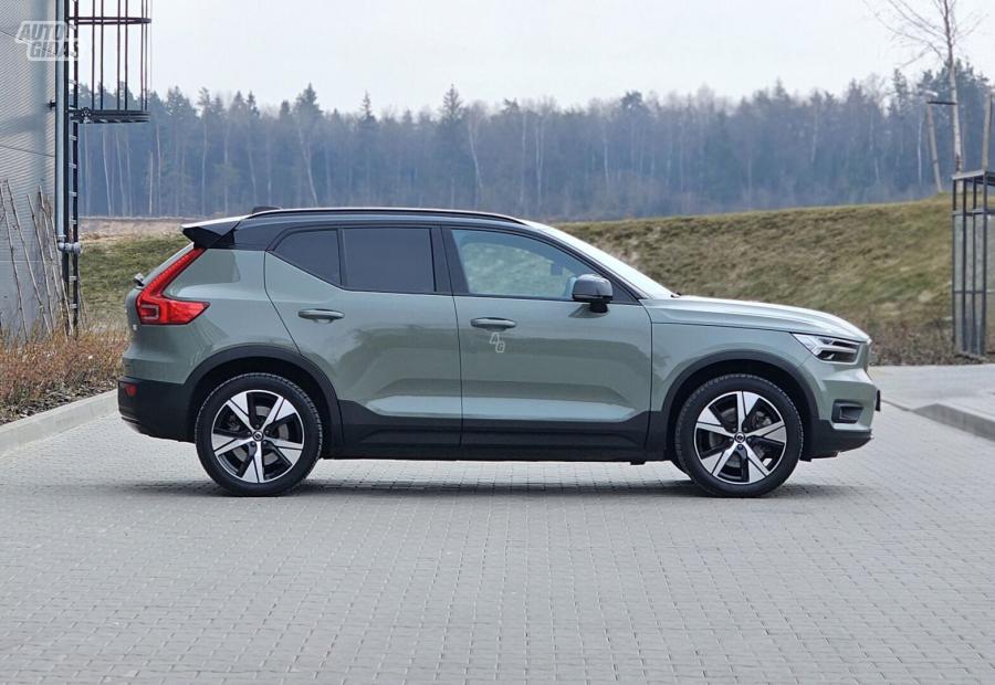 Zaļš Volvo XC40 2021 Viļņa, ar dzinēja tilpumu 0.00 L un nobraukumu 198 tūkst. km par 20500 €, foto 3 vietnē AUTOMOTO.COM.LV