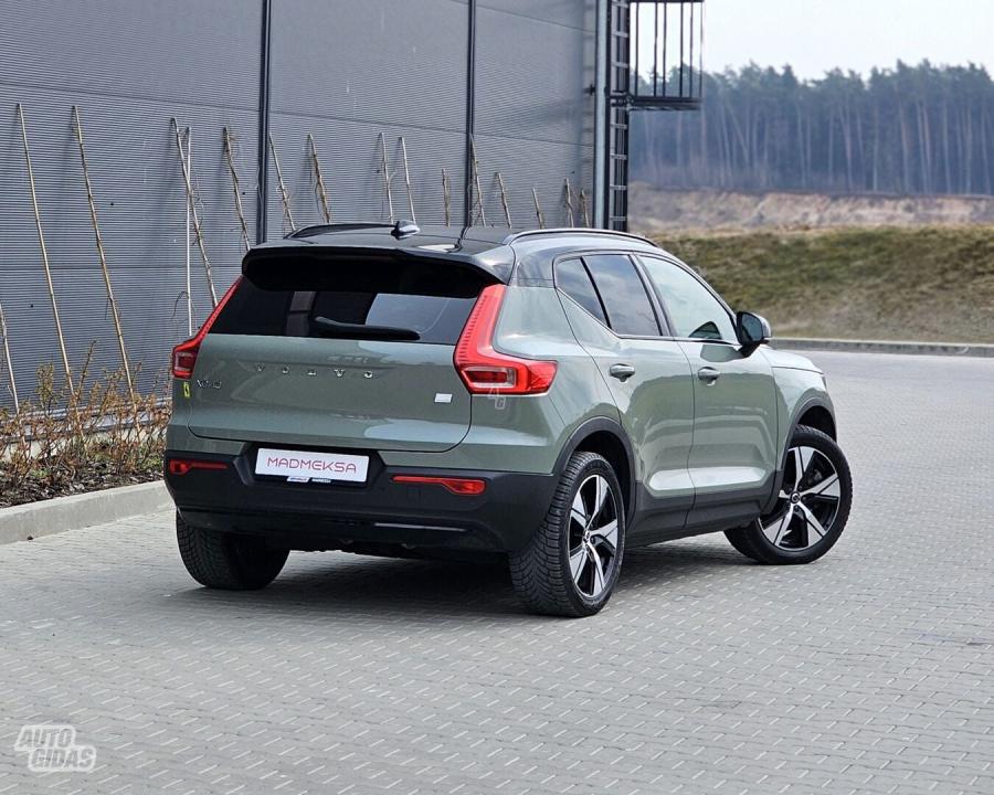 Zaļš Volvo XC40 2021 Viļņa, ar dzinēja tilpumu 0.00 L un nobraukumu 198 tūkst. km par 20500 €, foto 5 vietnē AUTOMOTO.COM.LV