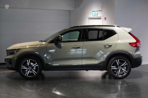 Zaļš Volvo XC40 2022 Viļņa, ar dzinēja tilpumu 1.97 L un nobraukumu 48 tūkst. km par 32900 €, foto 2 vietnē AUTOMOTO.COM.LV