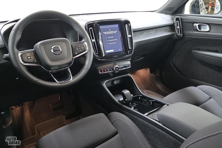 Zaļš Volvo XC40 2023 Kauņa, ar dzinēja tilpumu 0.00 L un nobraukumu 40 tūkst. km par 35694 €, foto 10 vietnē AUTOMOTO.COM.LV