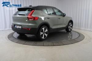 Zaļš Volvo XC40 2023 Kauņa, ar dzinēja tilpumu 0.00 L un nobraukumu 65 tūkst. km par 34220 €, foto 3 vietnē AUTOMOTO.COM.LV