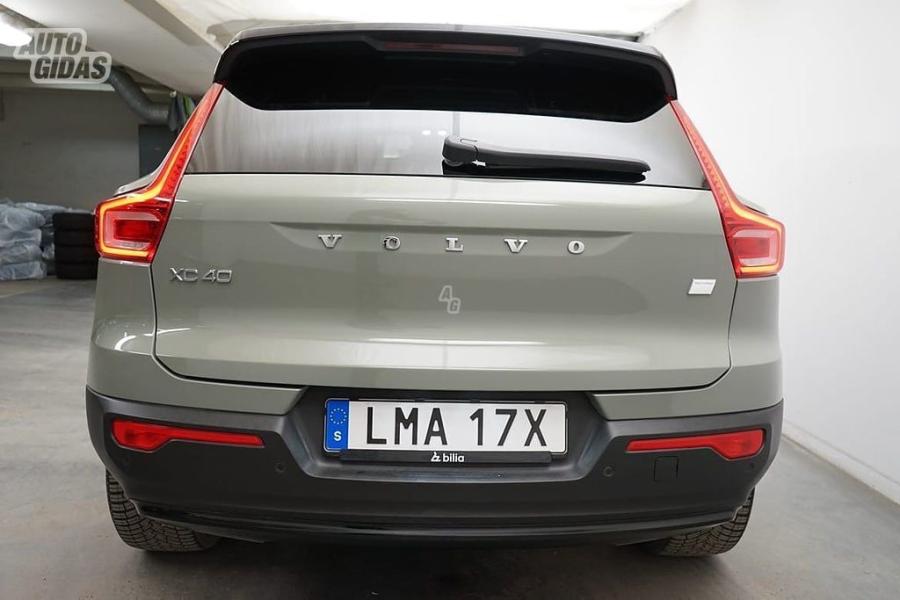 Green Volvo XC40 2023 in Kaunas, with an engine capacity of 0.00 L and mileage of 38 thousand km for 37667 €, photo 17 on AUTOMOTO.COM.LV