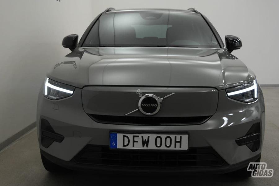 Zaļš Volvo XC40 2023 Kauņa, ar dzinēja tilpumu 0.00 L un nobraukumu 43 tūkst. km par 35206 €, foto 7 vietnē AUTOMOTO.COM.LV