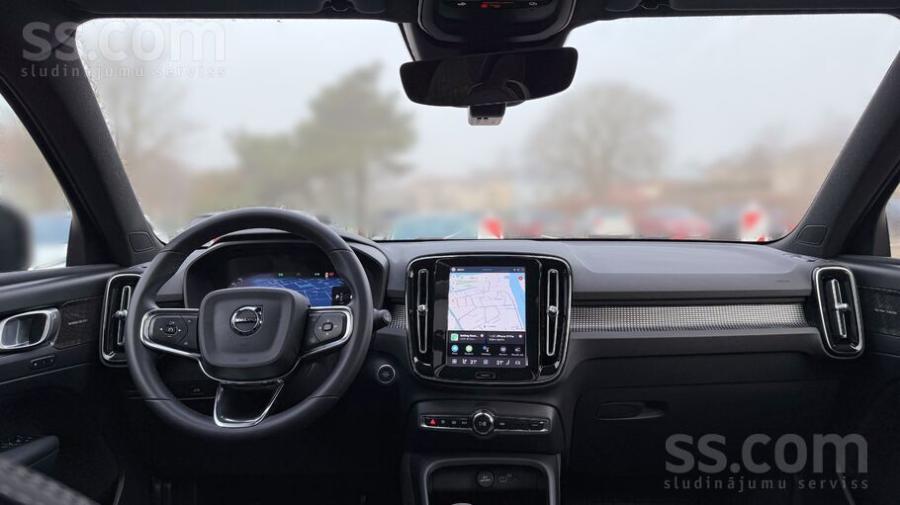 Zaļš Volvo XC40 2023 Liepāja, ar dzinēja tilpumu 2.00 L un nobraukumu 67 tūkst. km par 31000 €, foto 9 vietnē AUTOMOTO.COM.LV
