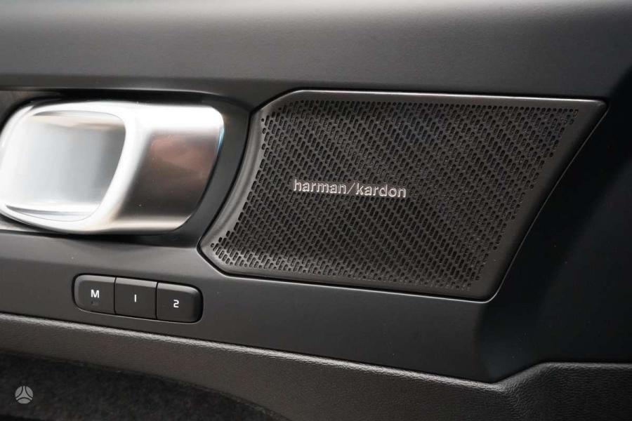 Зеленый Вольво XC40 2026 в Вильнюс, объемом двигателя 1.97 л и пробегом 10 тыс. км за 40900 €, фото 22 на AUTOMOTO.COM.LV
