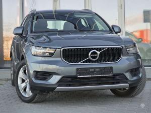 Grey Volvo XC40 2018 in Vilnius, with an engine capacity of 1.97 L and mileage of 222 thousand km for 19600 €, photo 2 on AUTOMOTO.COM.LV