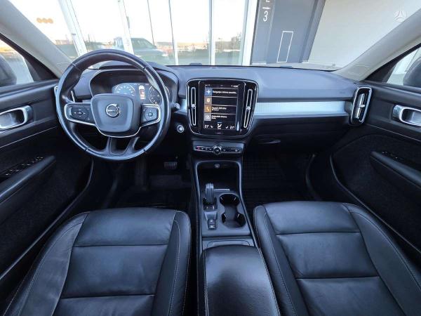 Серый Вольво XC40 2018 в Вильнюс, объемом двигателя 1.97 л и пробегом 222 тыс. км за 19600 €, фото 11 на AUTOMOTO.COM.LV
