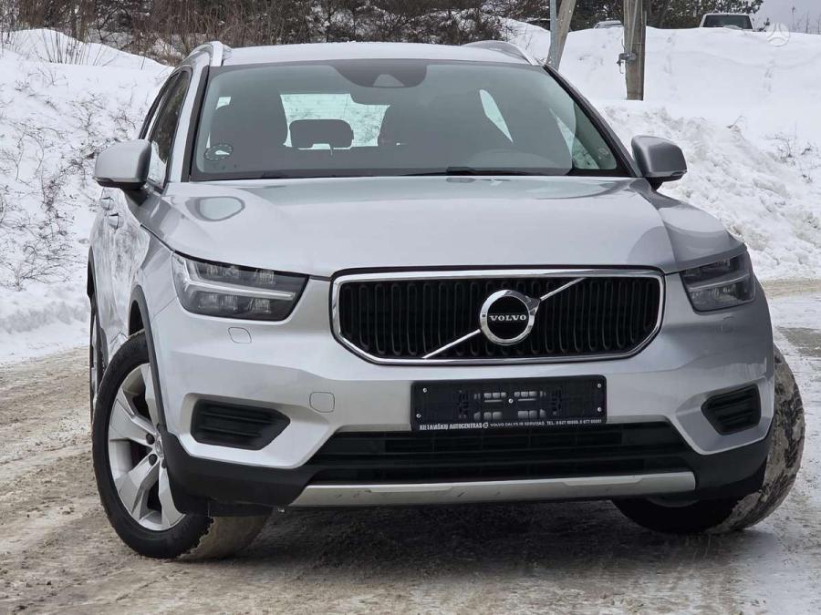 Серый Вольво XC40 2018 в Вильнюс, объемом двигателя 1.97 л и пробегом 210 тыс. км за 18750 €, фото 2 на AUTOMOTO.COM.LV
