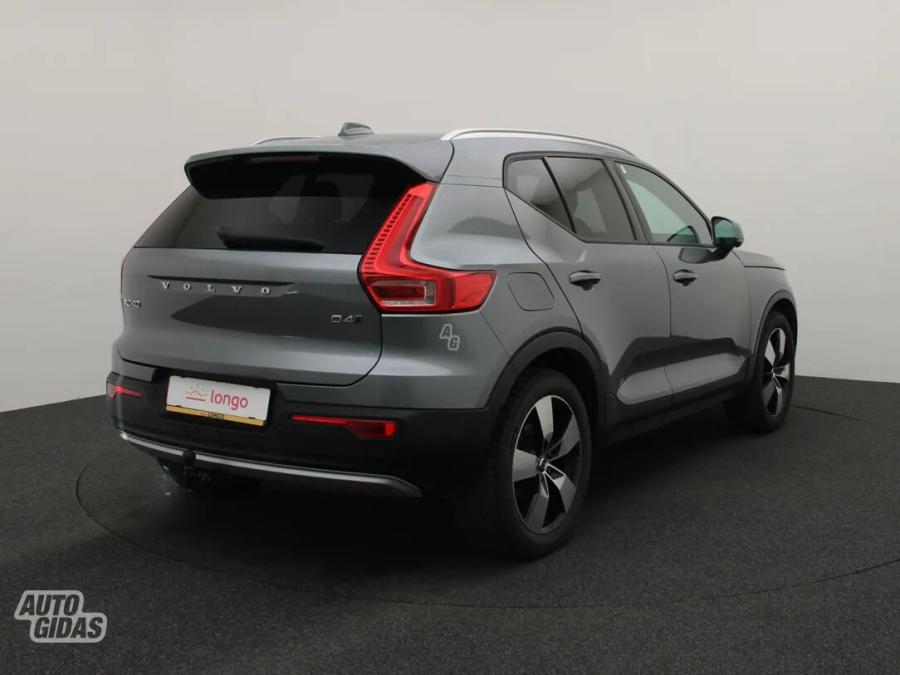 Grey Volvo XC40 2018 in Vilnius, with an engine capacity of 2.00 L and mileage of 206 thousand km for 19599 €, photo 9 on AUTOMOTO.COM.LV