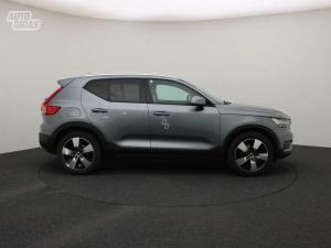Grey Volvo XC40 2018 in Vilnius, with an engine capacity of 2.00 L and mileage of 206 thousand km for 19599 €, photo 10 on AUTOMOTO.COM.LV