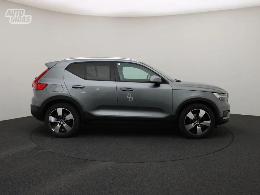 Grey Volvo XC40 2018 in Vilnius, with an engine capacity of 2.00 L and mileage of 206 thousand km for 19599 €, photo 10 on AUTOMOTO.COM.LV