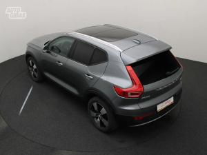Grey Volvo XC40 2018 in Vilnius, with an engine capacity of 2.00 L and mileage of 206 thousand km for 19599 €, photo 13 on AUTOMOTO.COM.LV