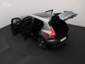 Grey Volvo XC40 2018 in Vilnius, with an engine capacity of 2.00 L and mileage of 206 thousand km for 19599 €, photo 14 on AUTOMOTO.COM.LV