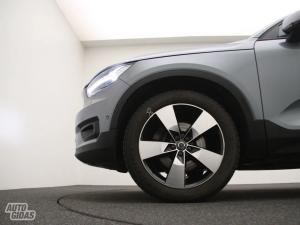 Grey Volvo XC40 2018 in Vilnius, with an engine capacity of 2.00 L and mileage of 206 thousand km for 19599 €, photo 28 on AUTOMOTO.COM.LV