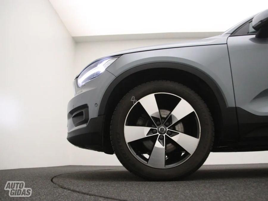 Grey Volvo XC40 2018 in Vilnius, with an engine capacity of 2.00 L and mileage of 206 thousand km for 19599 €, photo 28 on AUTOMOTO.COM.LV