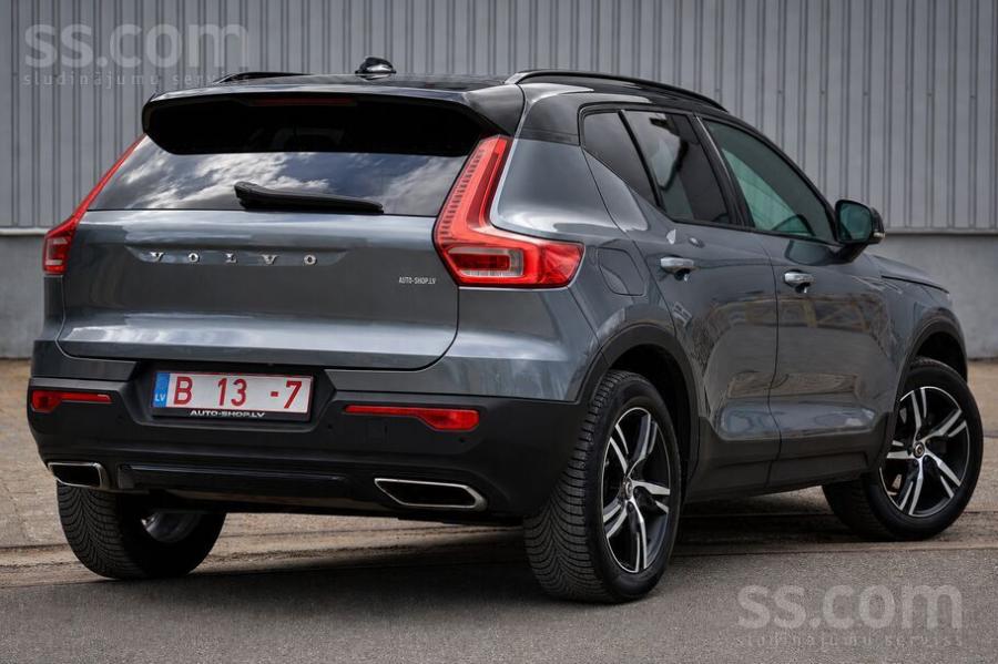 Grey Volvo XC40 2018 in Tukums, with an engine capacity of 2.00 L and mileage of 227 thousand km for 16900 €, photo 5 on AUTOMOTO.COM.LV