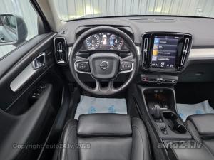 Grey Volvo XC40 2018 in Tallinn, with an engine capacity of 2.00 L and mileage of 167 thousand km for 17990 €, photo 14 on AUTOMOTO.COM.LV