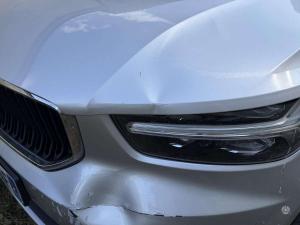 Pelēks Volvo XC40 2018 Tauragė, ar dzinēja tilpumu 1.97 L un nobraukumu 207 tūkst. km par 13500 €, foto 4 vietnē AUTOMOTO.COM.LV