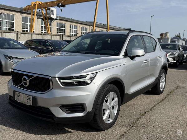 Вольво XC40 2018 в Вильнюс на AUTOMOTO.COM.LV Серый Вольво XC40 2018 в Вильнюс, объемом двигателя 1.97 л и пробегом 192 тыс. км за 15300 €, фото 3 на AUTOMOTO.COM.LV