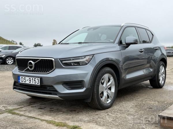 Grey Volvo XC40 2018 in Riga, with an engine capacity of 2.00 L and mileage of 313 thousand km for 13900 €, photo 4 on AUTOMOTO.COM.LV