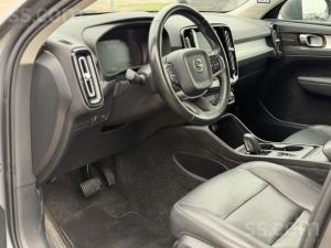 Pelēks Volvo XC40 2018 Rīga, ar dzinēja tilpumu 2.00 L un nobraukumu 313 tūkst. km par 13900 €, foto 10 vietnē AUTOMOTO.COM.LV