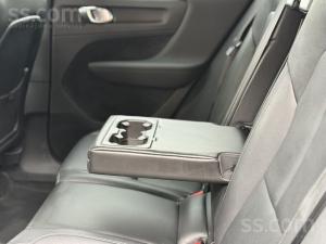 Pelēks Volvo XC40 2018 Rīga, ar dzinēja tilpumu 2.00 L un nobraukumu 313 tūkst. km par 13900 €, foto 21 vietnē AUTOMOTO.COM.LV