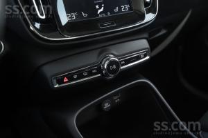 Серый Вольво XC40 2019 в Тукумс, объемом двигателя 1.50 л и пробегом 184 тыс. км за 19400 €, фото 26 на AUTOMOTO.COM.LV