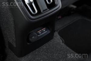Серый Вольво XC40 2019 в Тукумс, объемом двигателя 1.50 л и пробегом 184 тыс. км за 19400 €, фото 28 на AUTOMOTO.COM.LV