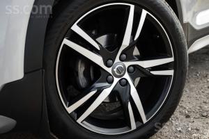 Серый Вольво XC40 2019 в Тукумс, объемом двигателя 1.50 л и пробегом 184 тыс. км за 19400 €, фото 32 на AUTOMOTO.COM.LV
