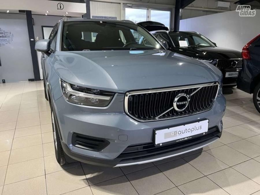 Grey Volvo XC40 2019 in Kaunas, with an engine capacity of 2.00 L and mileage of 52 thousand km for 26883 €, photo 4 on AUTOMOTO.COM.LV