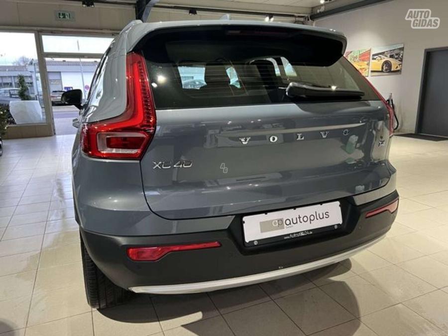 Grey Volvo XC40 2019 in Kaunas, with an engine capacity of 2.00 L and mileage of 52 thousand km for 26883 €, photo 9 on AUTOMOTO.COM.LV