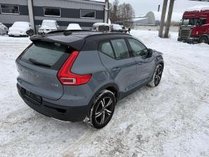 Серый Вольво XC40 2019 в Мажейкяй, объемом двигателя 1.97 л и пробегом 89 тыс. км за 8499 €, фото  на AUTOMOTO.COM.LV