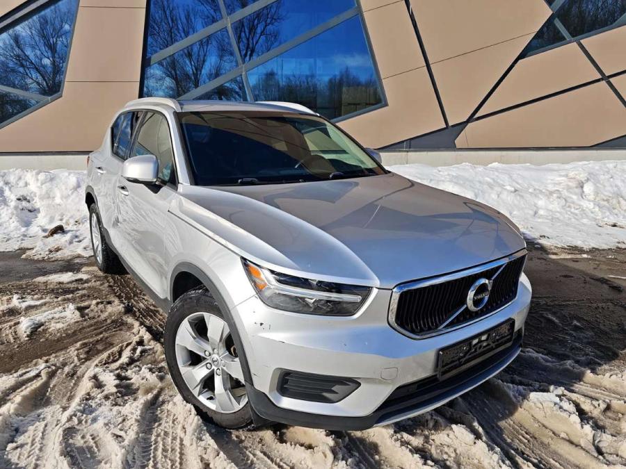 Серый Вольво XC40 2019 в Шяуляй, объемом двигателя 1.97 л и пробегом 154 тыс. км за 13900 €, фото 4 на AUTOMOTO.COM.LV