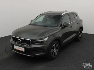 Pelēks Volvo XC40 2019 Viļņa, ar dzinēja tilpumu 2.00 L un nobraukumu 197 tūkst. km par 20299 €, foto  vietnē AUTOMOTO.COM.LV