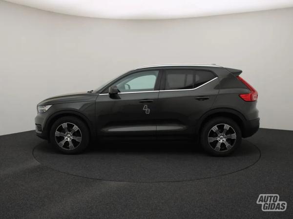 Pelēks Volvo XC40 2019 Viļņa, ar dzinēja tilpumu 2.00 L un nobraukumu 197 tūkst. km par 20299 €, foto 6 vietnē AUTOMOTO.COM.LV