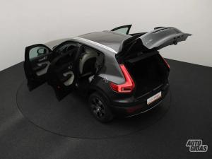 Grey Volvo XC40 2019 in Vilnius, with an engine capacity of 2.00 L and mileage of 197 thousand km for 20299 €, photo 14 on AUTOMOTO.COM.LV