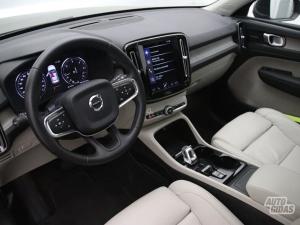 Grey Volvo XC40 2019 in Vilnius, with an engine capacity of 2.00 L and mileage of 197 thousand km for 20299 €, photo 17 on AUTOMOTO.COM.LV