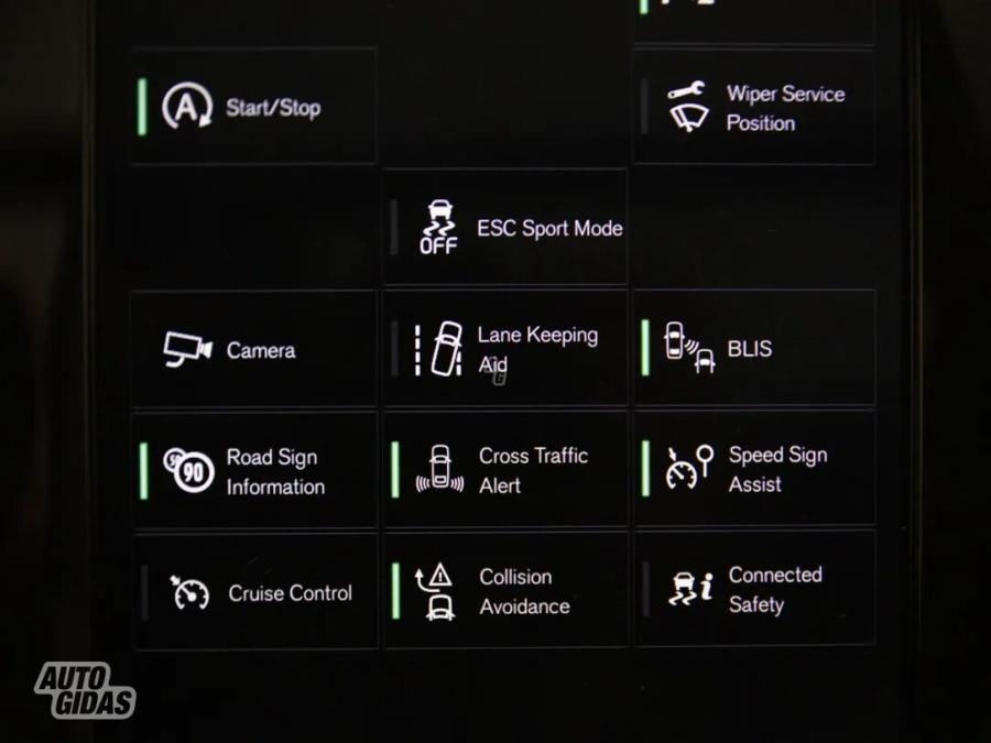 Grey Volvo XC40 2019 in Vilnius, with an engine capacity of 2.00 L and mileage of 197 thousand km for 20299 €, photo 31 on AUTOMOTO.COM.LV
