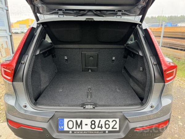Серый Вольво XC40 2019 в Рига, объемом двигателя 2.00 л и пробегом 249 тыс. км за 15995 €, фото 5 на AUTOMOTO.COM.LV