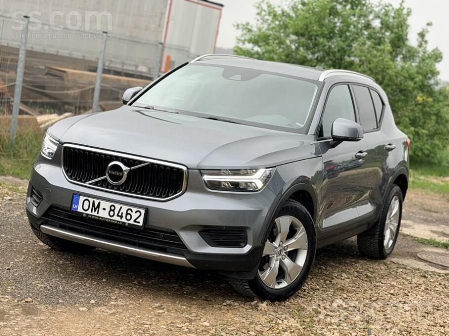 Grey Volvo XC40 2019 in Riga, with an engine capacity of 2.00 L and mileage of 249 thousand km for 15995 €, photo 26 on AUTOMOTO.COM.LV