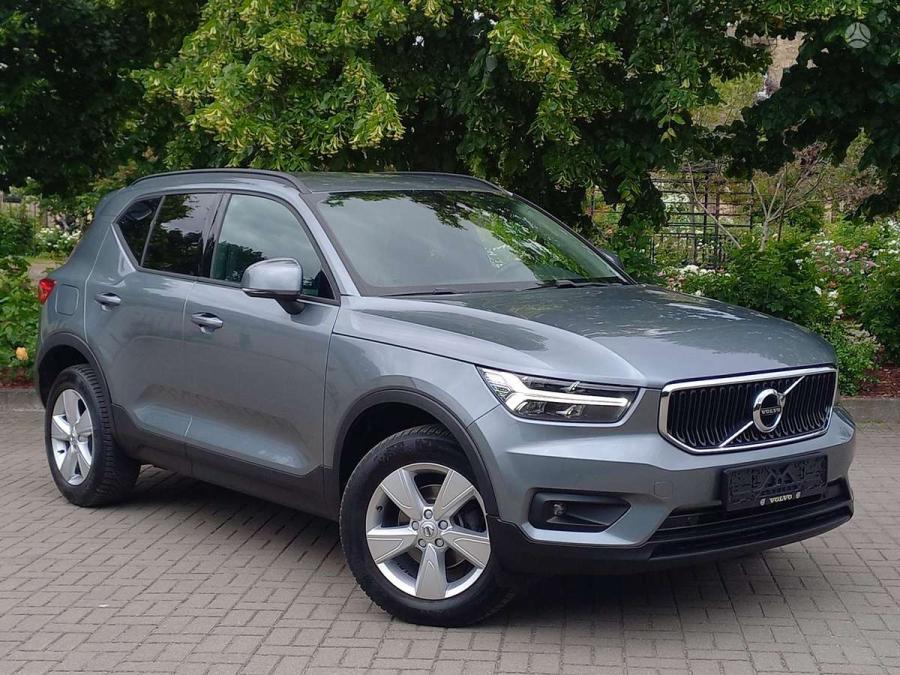 Серый Вольво XC40 2019 в Шяуляй, объемом двигателя 1.50 л и пробегом 82 тыс. км за 13950 €, фото 1 на AUTOMOTO.COM.LV