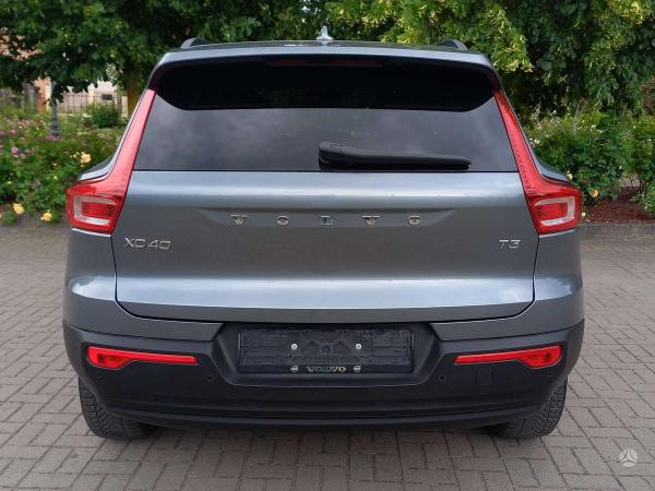 Серый Вольво XC40 2019 в Шяуляй, объемом двигателя 1.50 л и пробегом 82 тыс. км за 13950 €, фото 10 на AUTOMOTO.COM.LV