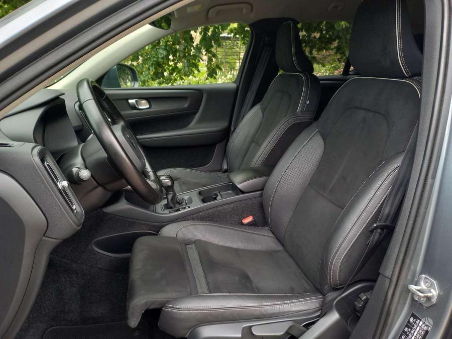 Серый Вольво XC40 2019 в Шяуляй, объемом двигателя 1.50 л и пробегом 82 тыс. км за 13950 €, фото 17 на AUTOMOTO.COM.LV