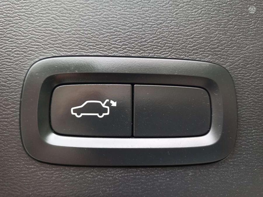 Серый Вольво XC40 2019 в Шяуляй, объемом двигателя 1.50 л и пробегом 82 тыс. км за 13950 €, фото 21 на AUTOMOTO.COM.LV