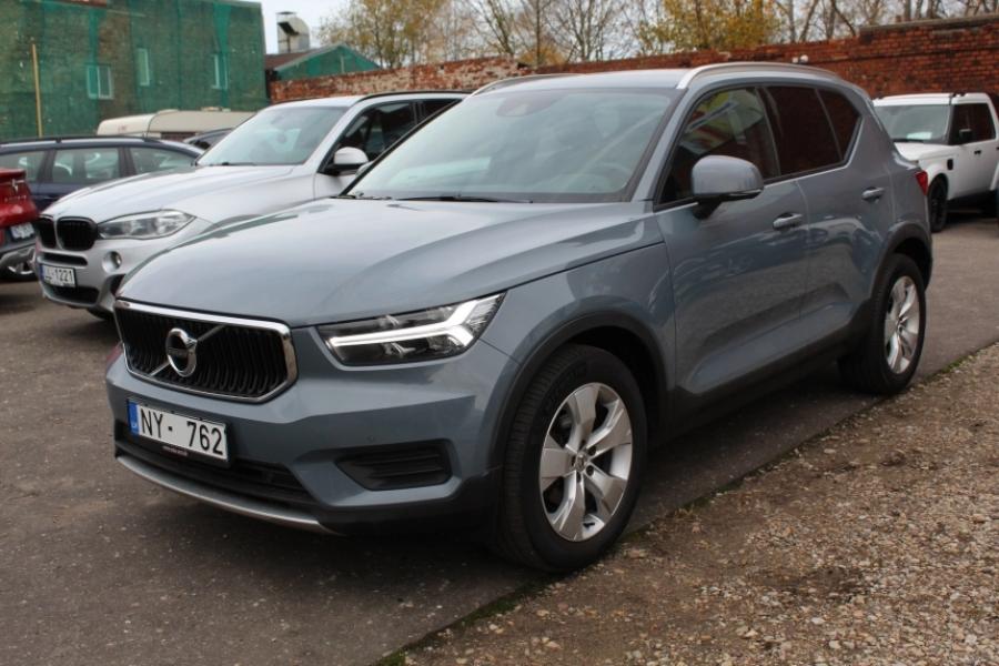 Grey Volvo XC40 2019 in Riga, with an engine capacity of 2.00 L and mileage of 191 thousand km for 19550 €, photo 17 on AUTOMOTO.COM.LV