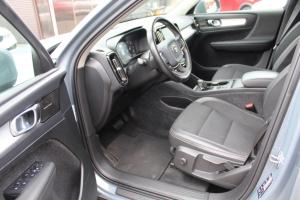 Grey Volvo XC40 2019 in Riga, with an engine capacity of 2.00 L and mileage of 191 thousand km for 19550 €, photo 19 on AUTOMOTO.COM.LV